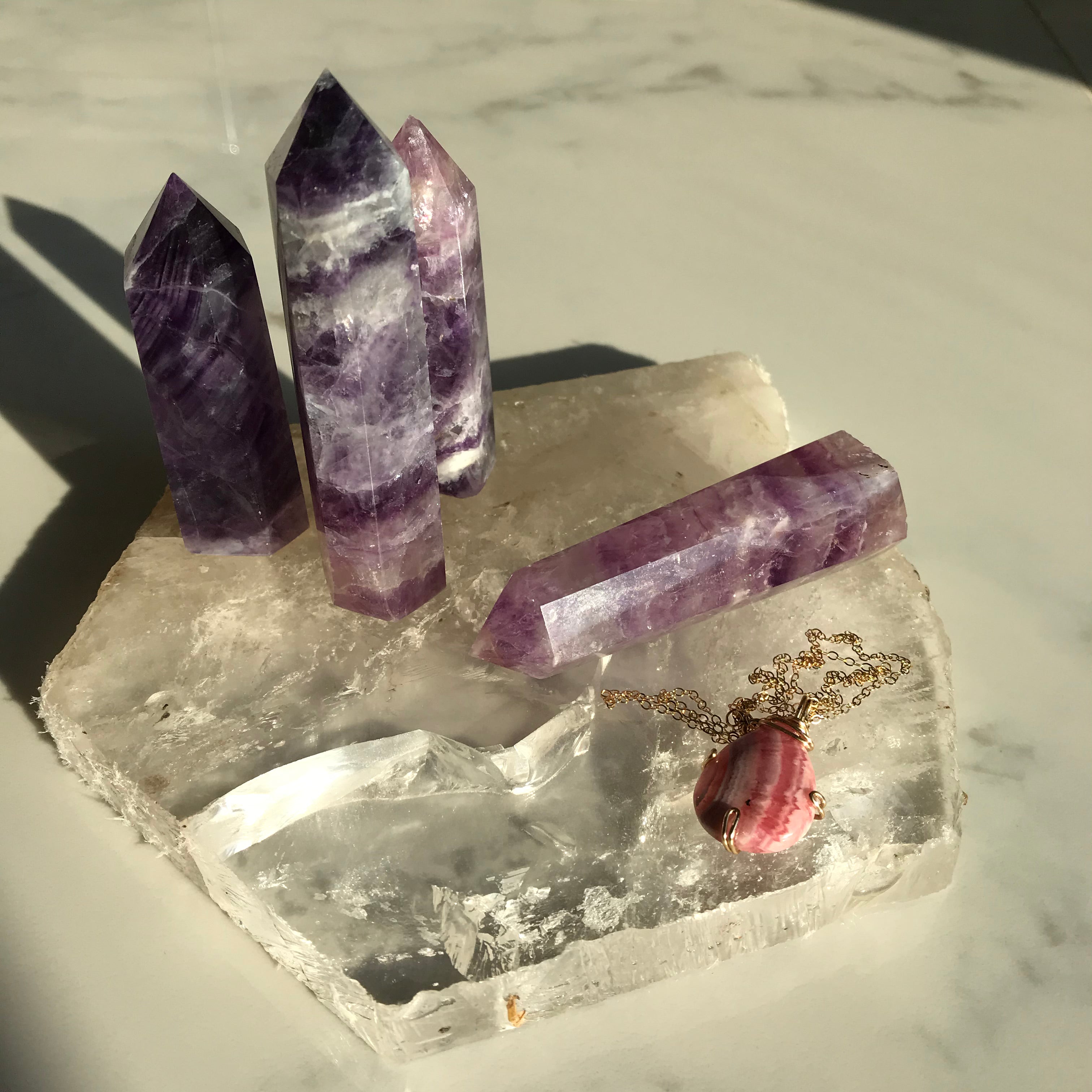 Banded Purple Fluorite Point – OOAKSTONES