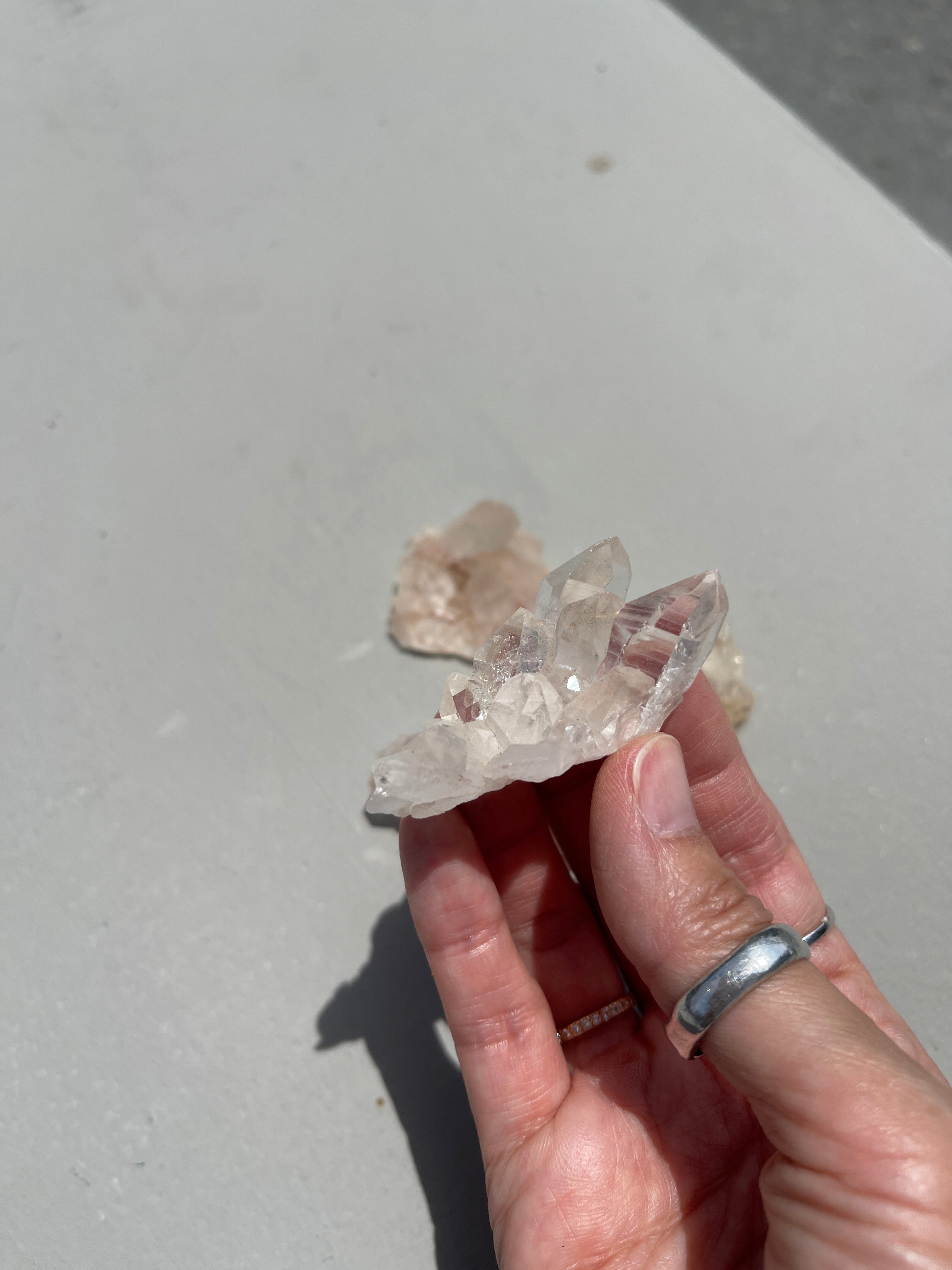 Mini Samadhi Himalayan Quartz Cluster – OOAKSTONES